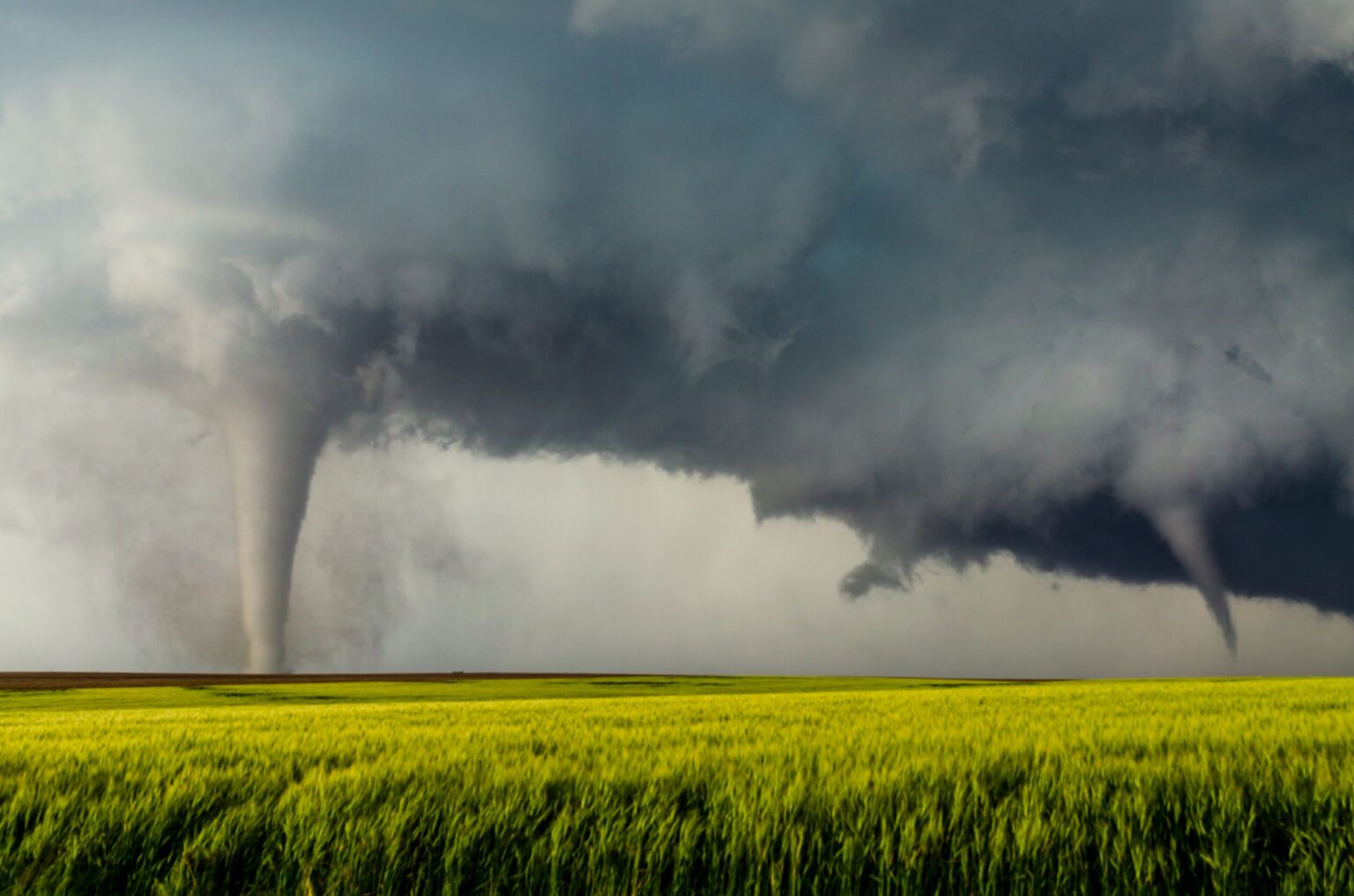 10 Names Used to Distinguish Tornado Shapes and Sizes - Breaking Weather